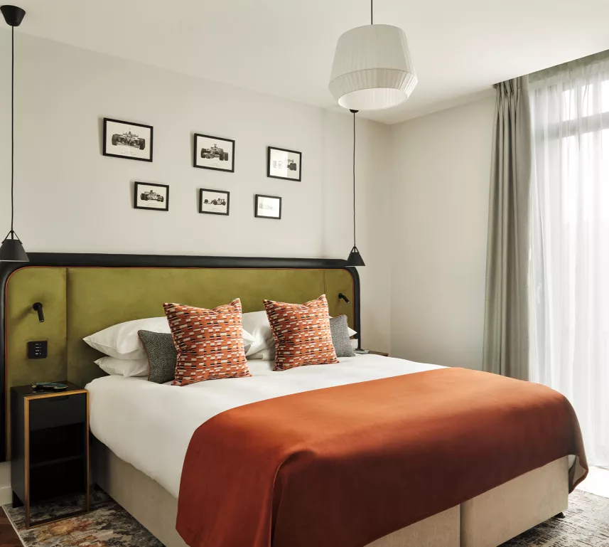 Festive | Escapade Silverstone